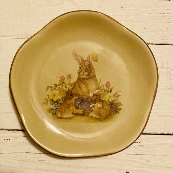 Holiday | Bunny Plate | Poshmark
